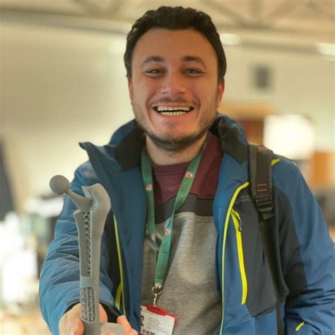 How To See Young`s Modulus Updating When Using Usdfld Subroutine In Abaqus I Can Only Show