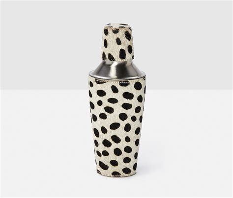 Cocktail Shaker Apartment Decor Inspiration Dream House Decor Cocktail Shaker