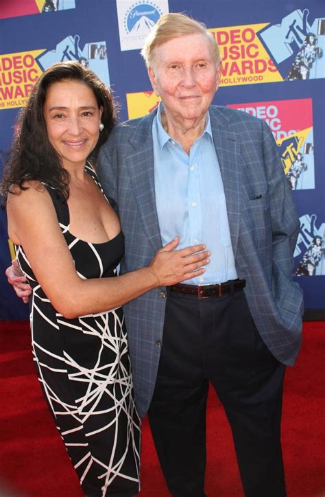 Sex Obsessed Sumner Redstone Asked Grandson To Set Him Up Book