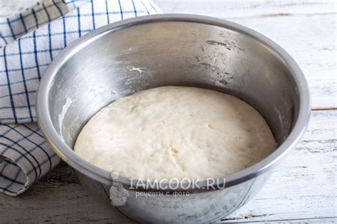 Пирог из заварного дрожжевого теста с капустой и яйцом — рецепт с фото пошагово