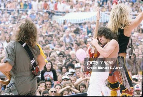 Aaron Lee Photos And Premium High Res Pictures Getty Images