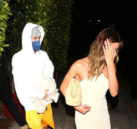 Hailey Bieber Leaves Giorgio Baldi After A Romantic Dinner With Justin Hailey Bieber Leaves Giorgio Baldi After A Romantic Dinner With Justin