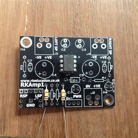 Uk Assembling An Amplifier Circut