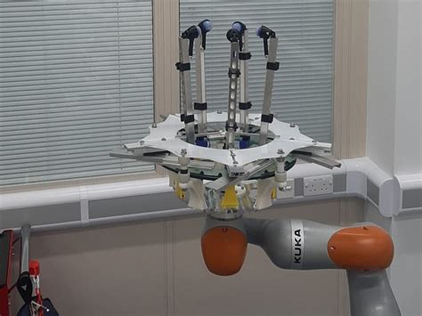 A New Robotic Hand That Can Carry Out Clinical Breast Examination