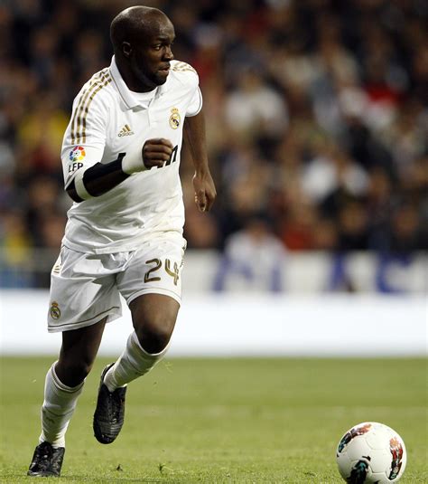Atlético Madrid Arrivée De Lassana Diarra