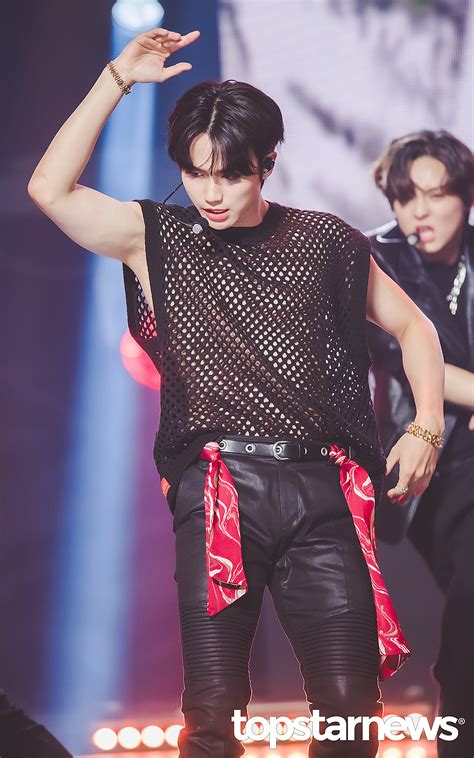 [hd포토] Dkz 경윤 ‘치명적인 남성美 쇼챔피언 최규석 기자 톱스타뉴스