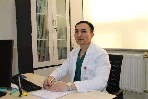 Бүдүүн шулуун гэдэсний мэс заслын эмчБ Чойжоо