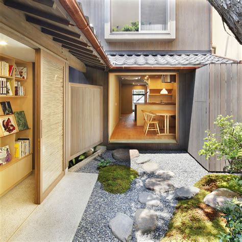 Kyotos Stopped Clocks And Machiya House Hotels