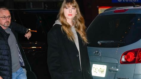 X Makes Taylor Swift S Name Unsearchable Amid Viral Deep Fakes Mashable