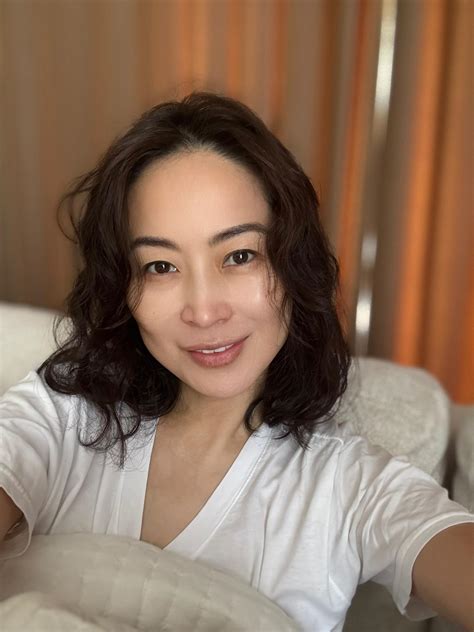 Anujin Амралтын өдрийн мэнд Хүү сургуулиасаа вирусын гаралтай ханиад авч дүүд нь надад