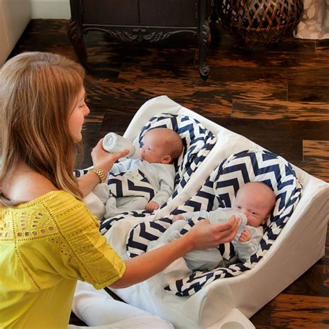 Bottle Feeding Twins At The Same Time How To Make Tandem Feeding Easier