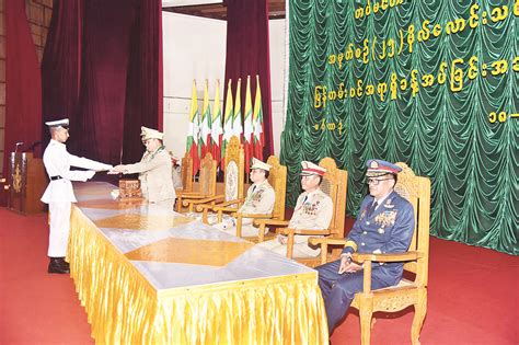 တပ်မတော်ဆေးတက္ကသိုလ် ဗိုလ်လောင်းသင်တန်းအမှတ်စဉ် ၂၅ သင်တန်းဆင်းဗိုလ်လောင်းများအား ပြန်တမ်းဝင