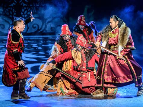 Лондон хотод амжилттай тоглосон Тамгагүй төр жүжигт Хятадын тал нөхөн төлбөр өгсөн бол