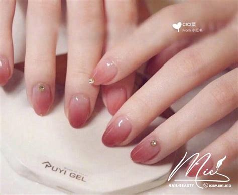 Mẫu Sơn Gel Thạch Làm Đẹp Bền Vững Cho Bàn Tay Của Bạn Click Ngay