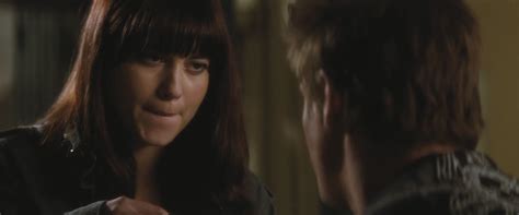 Adoring Mary Elizabeth Winstead Photo Archive Mary Elizabeth