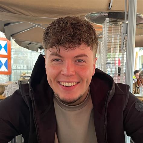 Mitchell Van Hummel Linkedin