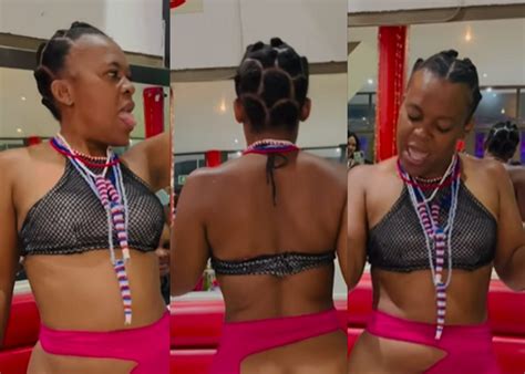 Out Of Hand Fans React To Zodwa Wabantu Without Underwear