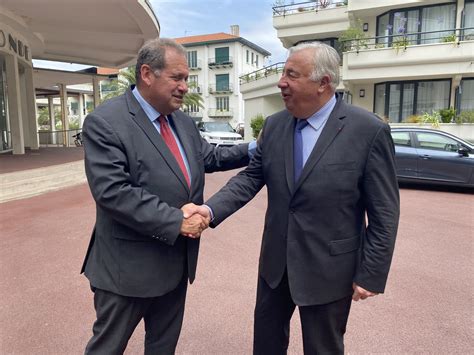 Max Brisson élève Appliqué Euskal Herria Mediabask