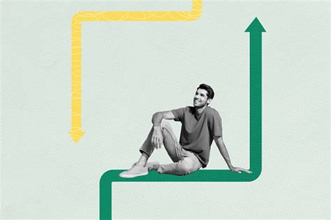 합성 경향 삽화 스케치 이미지 사진 콜라주 Copyspace 화살표 방법 방향 포인트 고르다 젊은이 앉아 성공 미소 잘 생긴 광고에 대한 스톡 사진 및 기타 이미지 Istock