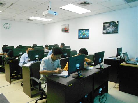 Det Deti Training สอนเขียนแบบ Solidworks Autocad Sketchup