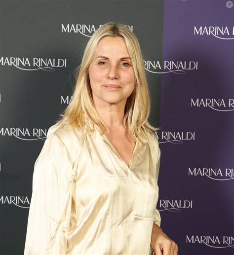 Photo Discrète Depuis De Nombreuses Années Sophie Favier A Arrêté