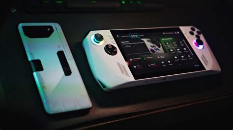 Rog Ally Hands On Light White Ready To Fight Gadgetmatch