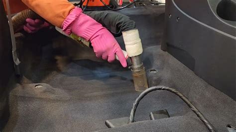 세차이야기 292편 운전석에 카페라떼를 쏟은차의 특수실내크리닝 보조석까지 아메리카노 오염이 있네요 권테크 특수세차장비 사용영상스팀보이초량점특수실내크리닝 커피