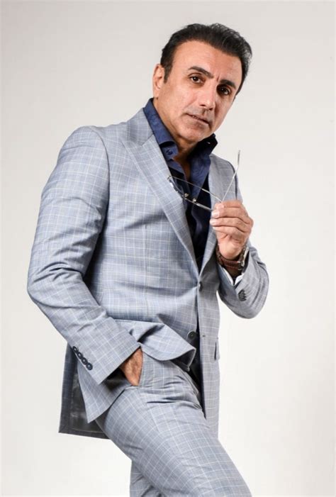 تصاویر عکس های شخصی، زندگی خصوصی و بیوگرافی امید زندگانی