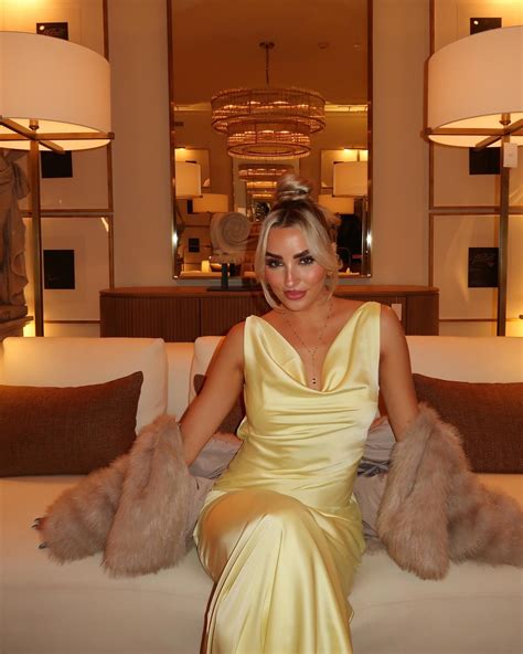 Emma Utterback Emmautterback • Instagram Photos And Videos