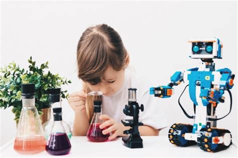 Why We Need More Women In Computer Science HER Magazine