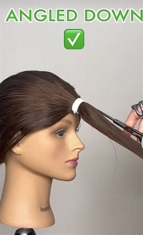 How To Cut A Wolfcut By Yourself Step By Step Thin Hair Cuts Hair