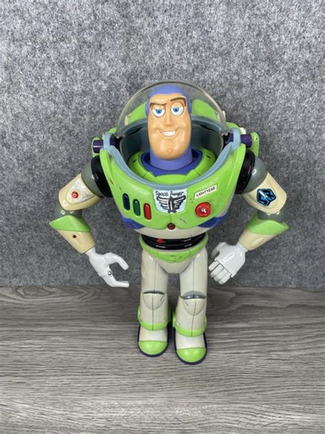 Toy Story Buzz Lightyear 1997 Interactive Buddies Rare Moving Eyes