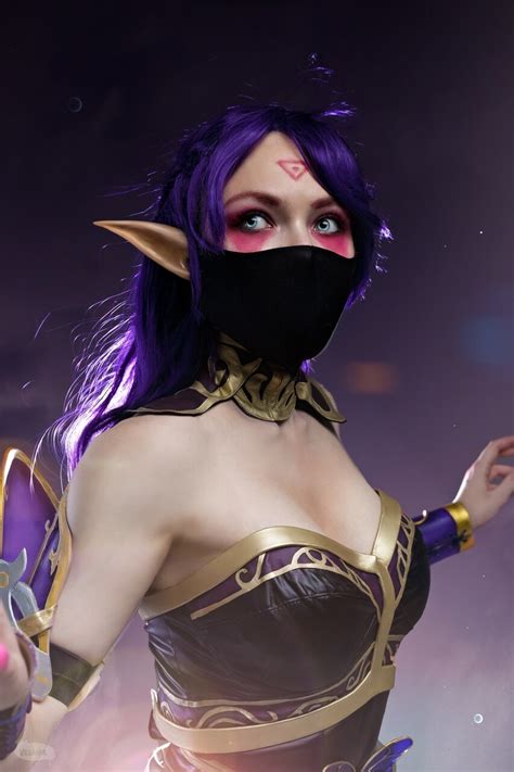 Watching Cosplay On Templar Assassin From Dota 2