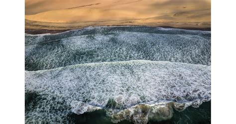 Продължава търсенето на изчезналата подводница край Титаник в нея е и милиардер