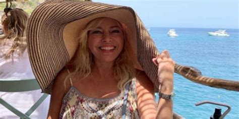 Who Is Sutton Stracke New Details On Lisa Rinnas Friend Rumored To Be Joining Cast Of Rhobh