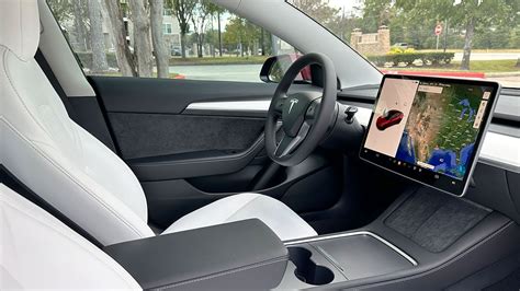 Model 3 Tesla White Interior Trải Nghiệm Nội Thất Cao Cấp Và Sang Trọng