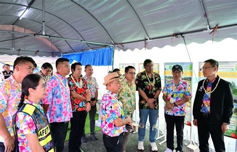 อธิบดีกรมทางหลวงชนบท พร้อมด้วย รองอธิบดีกรมทางหลวงชนบท ตรวจเยี่ยมศูนย์อำนวยความสะดวกและปลอดภัย