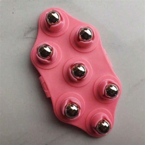 Steel Ball Body Massager With 7 Massage Beads Full Body Muscle Massager For Abdomen Leg And