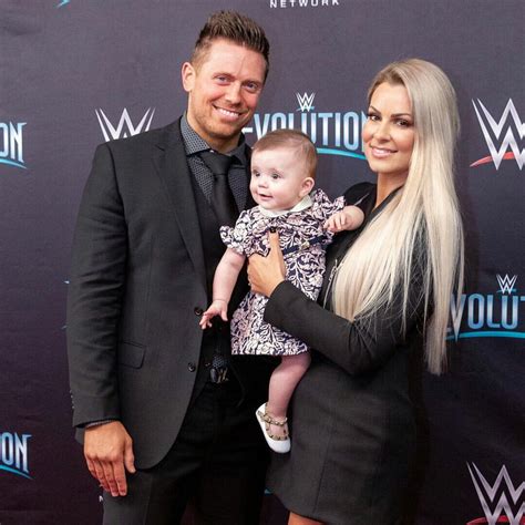 Pin By Wwe Universe On ƪlove The Miz And Maryse Wwe Couples Womens
