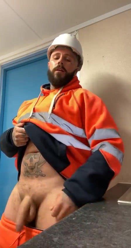 Big Men Shaking His Dick Big Men Shaking His Dick