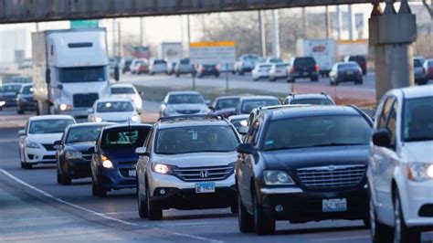 Illinois Tollway Moving To Vehicle Stickers For Toll Collection Fab World Today