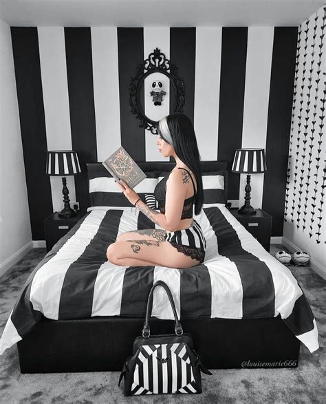 Power Glitch Power Glitch Added A New Photo