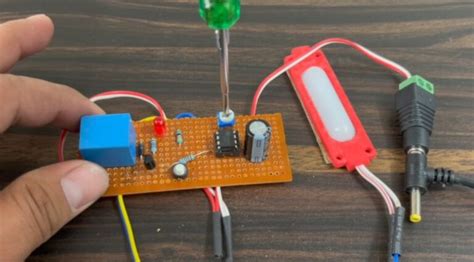 555 Based Adjustable Auto On Off Delay Timer Circuit