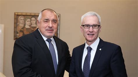 Премиерът Борисов се срещна с генералния секретар на Интерпол Юрген Щок Новини бг
