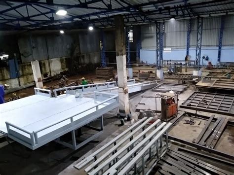 Hydraulic Mobile Dock Loading Ramp Load Capacity 16 Ton At ₹ 550000 In Pune