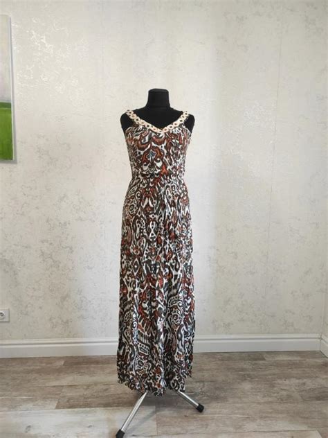 Плаття в підлогу довге — ціна 550 грн у каталозі Довгі сукні Купити жіночі речі за доступною