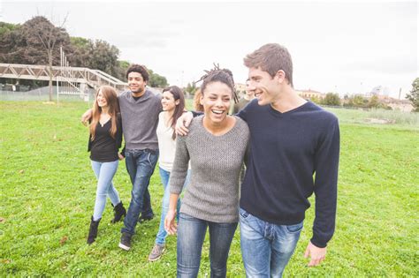 Navigating Friendships Of The Opposite Sex When In A Relationship Simplify Complexity