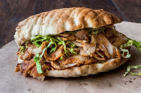 Что можно приготовить из лаваша: рецепты от Шефмаркет