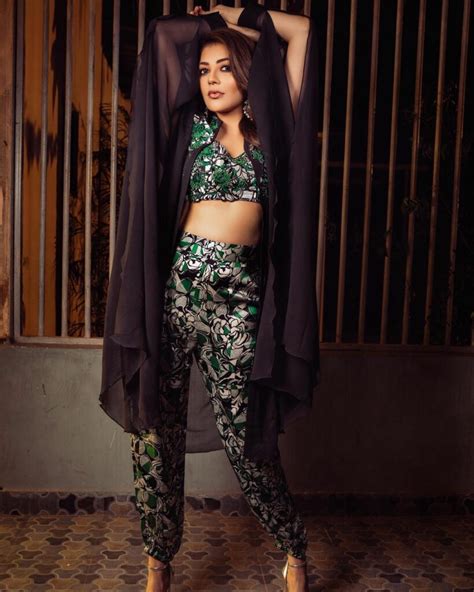 Pic Talk Kajal Aggarwal Oozes Hotness