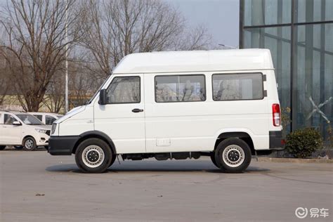 【依维柯得意2021款a35m1 2 5t 手动客车短轴中顶单胎侧拉门 5 9座 国vi正侧车头向左水平汽车图片 汽车图片大全】 易车